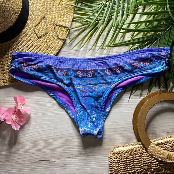 quint soul | Swim | Quint Soul Boho Royal Blue Low Rise Cheeky Bikini ...